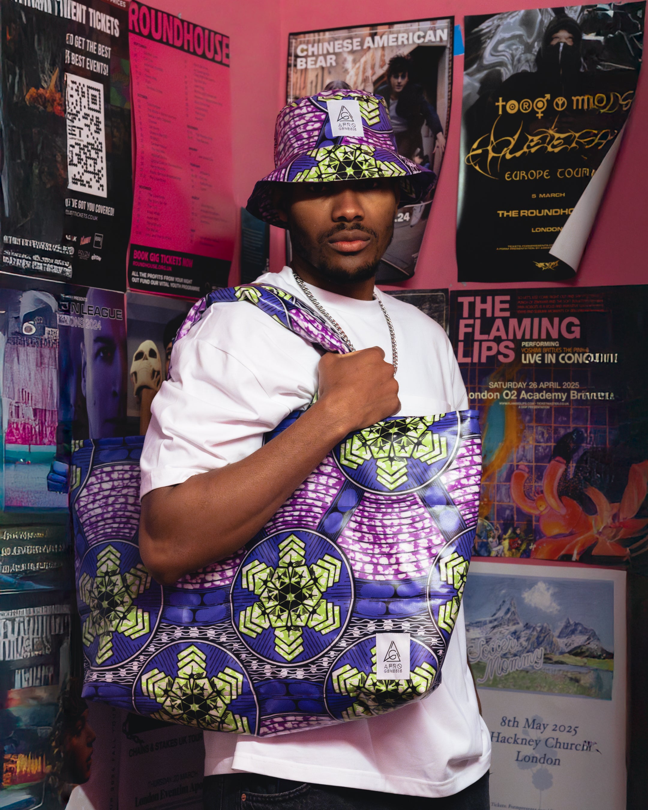 Chapéu em padrão africano impermeável – AFRO GENESIS