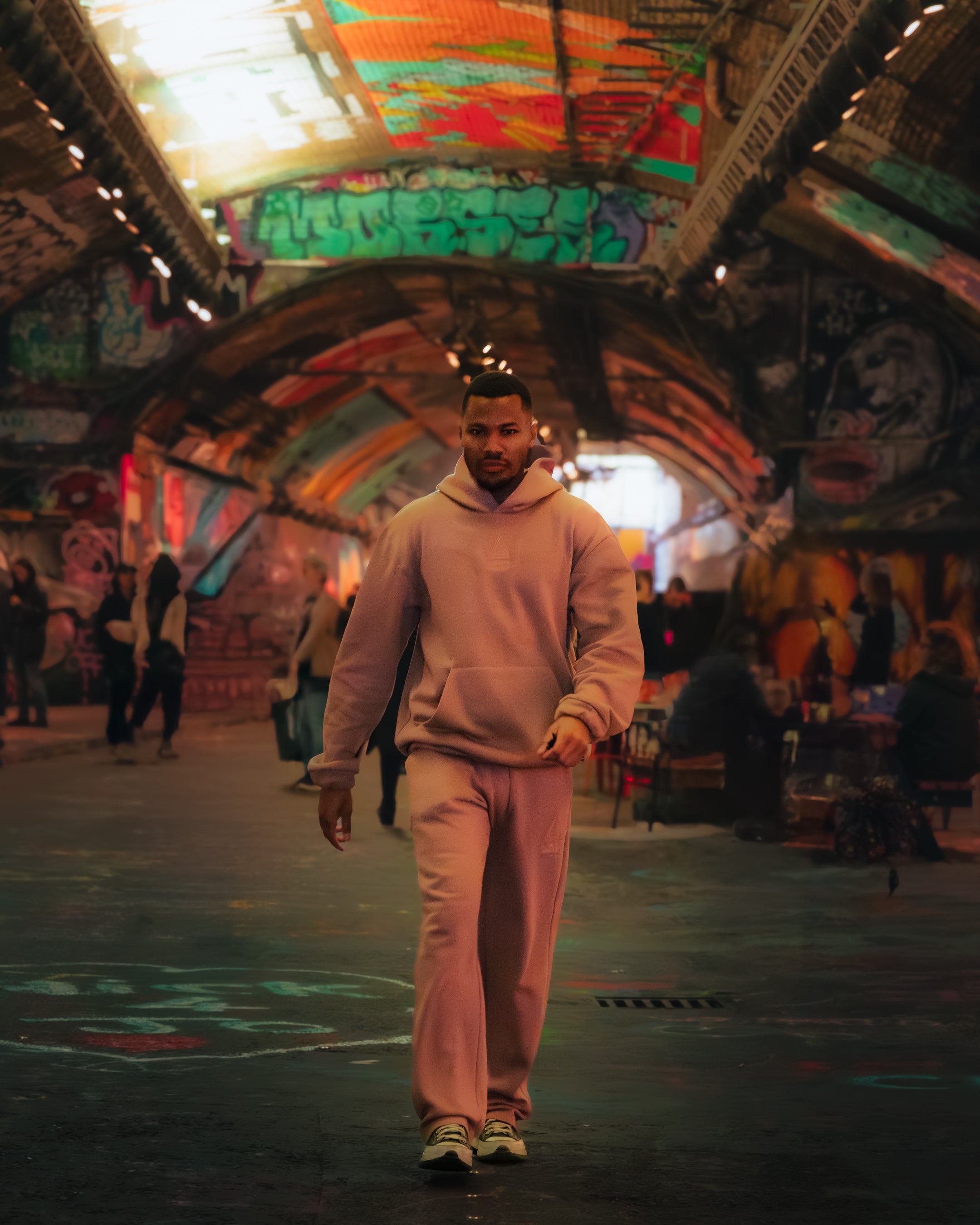 Fato de treino monocromático – AFRO GENESIS